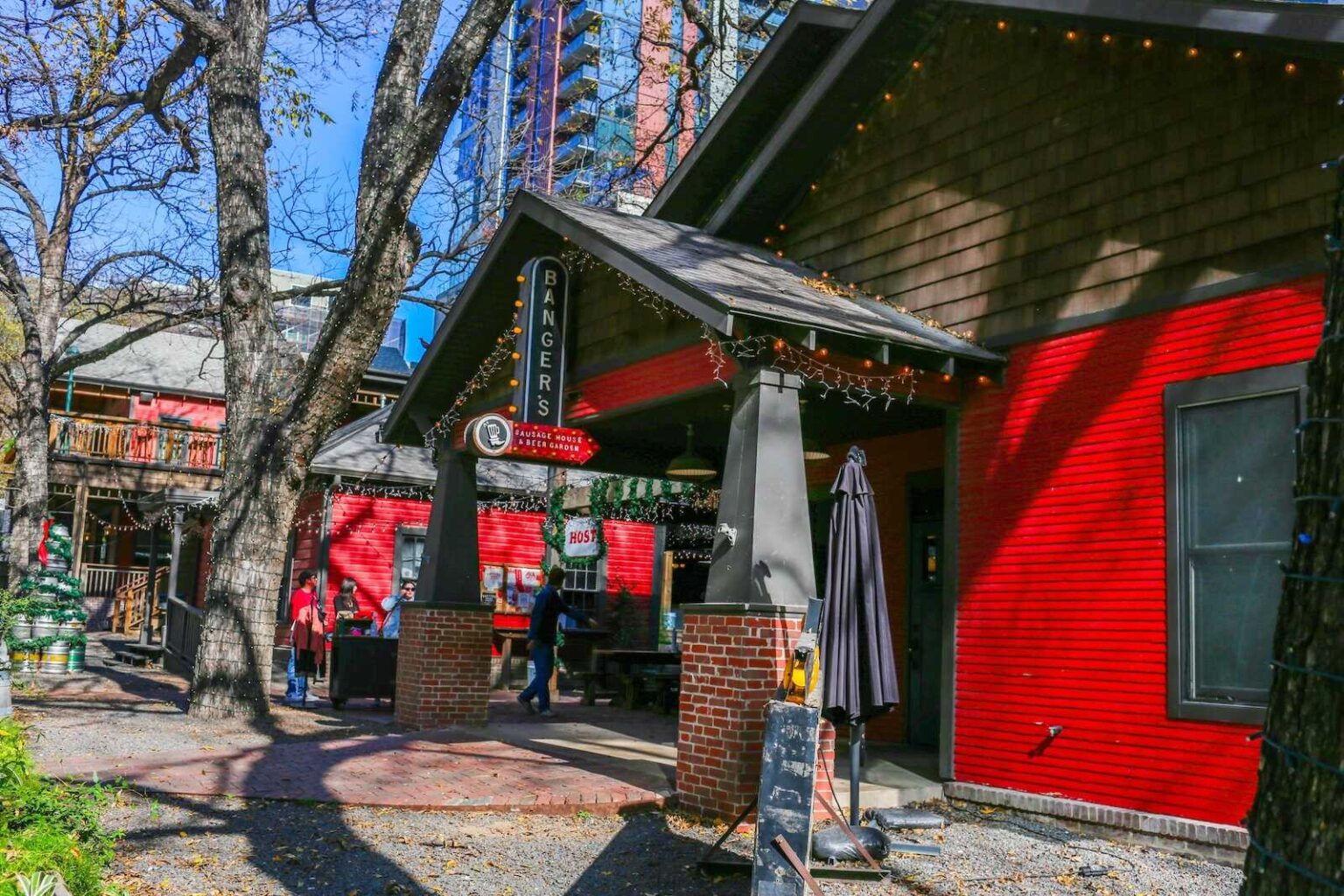 First-Time Visitor’s Guide to Rainey Street, Austin - Where to Eat ...